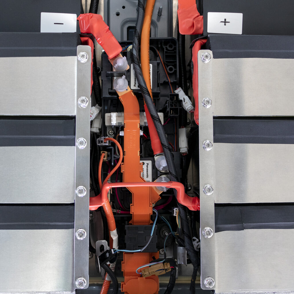 NISSAN LEAF ZE1 BATTERY - CNS BATTERY